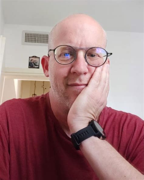 אור קשתי המגדלור