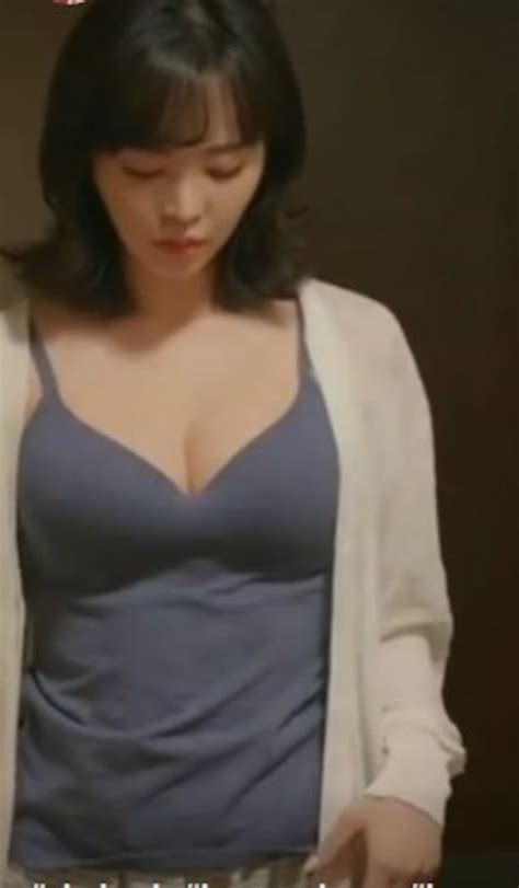 Can Anyone Tell Her Name Please Reply Namethatporn Com