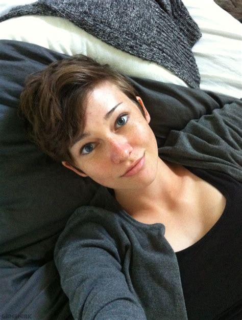 Jolies Filles 19