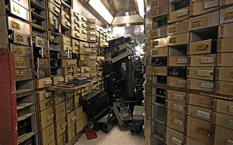 Inside The Hatton Garden Heist Vault Incredible 360 Photograph Shows