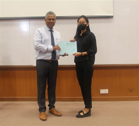 CERTIFICATE PRESENTATION CEREMONY QUALIFYING EXAMINATION FOR REGISTRATION AS PRACTISING