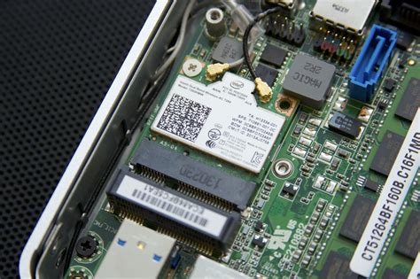 Linux On The NUC Using Ubuntu Mint Fedora And The SteamOS Beta Ars Technica