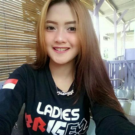 Populer Cewek Cantik Di Indonesia Tas Sekolah