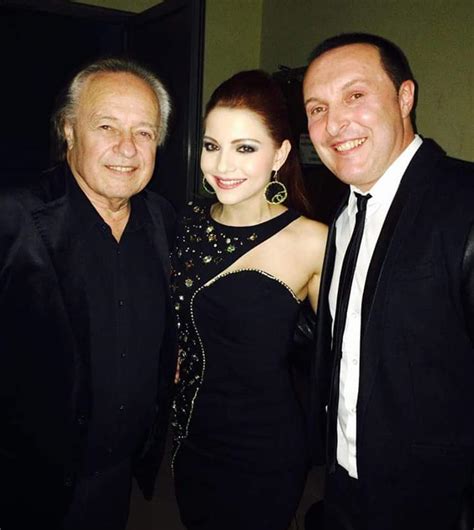 Glasbenik Pristal V Bolnišnici Točnoto