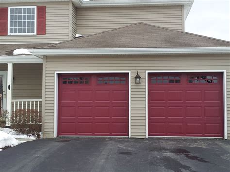 Garage Door Color Ideas
