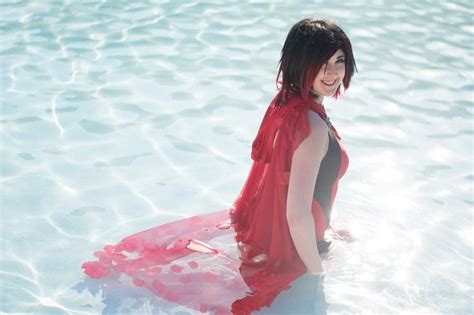 Rwby Ruby Swimsuit Wiki Rwby Amino