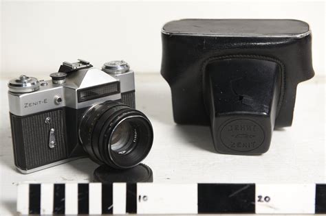 Zenit E Slr Camera Propco