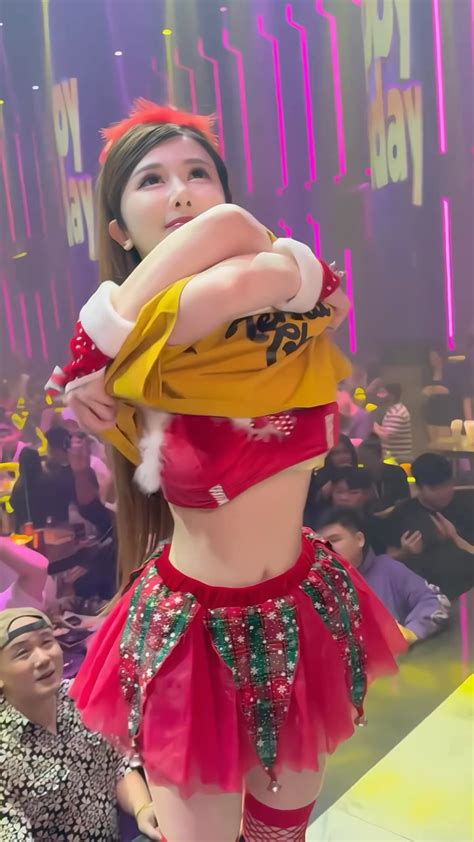 Dj Jenna Chew 周甄娜 My Halloween Costume 🎃 Are You Ready To Celebrate Together🎉 Instagram