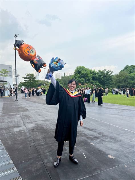 Sum Fei See Toh On Linkedin The Final Chapter Of My Formal Education Has Come To An End I Walk