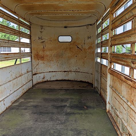 Rust Base Paint On Rust Rust Inhibitor Treatment And Repair Coatable