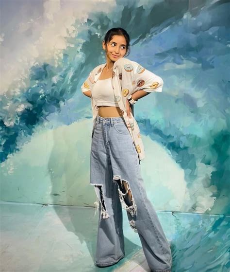 Navani Devanand R Mallubabes