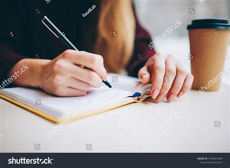 105 138 Using Pen Images Stock Photos Vectors Shutterstock