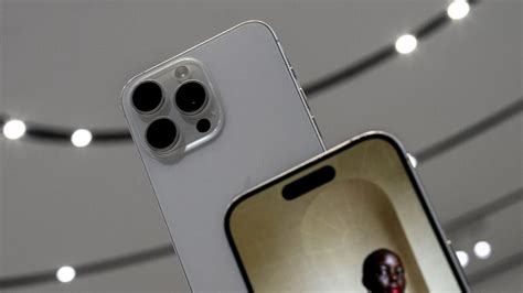 Iphone Pro Max Marks First Failure In Jerryrigeverything Test For Iphone In A Decade Techtusa