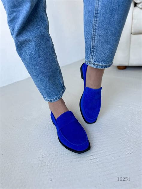 Стильные лоферы туфли женские демисезонные натуральный замш цвет синий электрик Id 1603684546