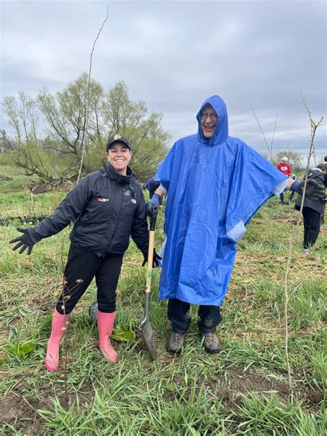 Spring Tree Planting On Medway Creek Upper Thames River Conservation Authority