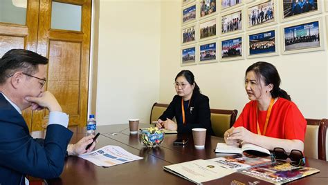 Сургуулийн хоол үйлдвэрлэл нь орон нутгийн болон үндэсний хүнс үйлдвэрлэлийг дэмжих хөгжүүлэхэд