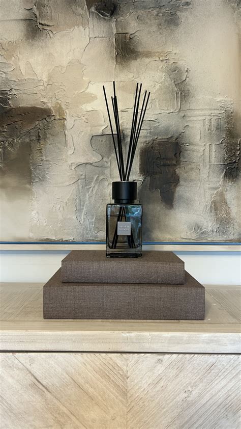 Sences Smoke Reed Diffuser Interior Thirteen