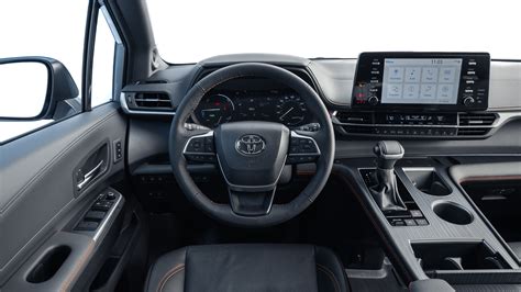 2024 Toyota Sienna Hybrid Xse Interior Review Who Needs An Suv
