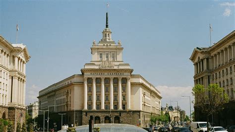 Предложението на президента за референдум за еврото е внесено в Народното събрание Profit Bg