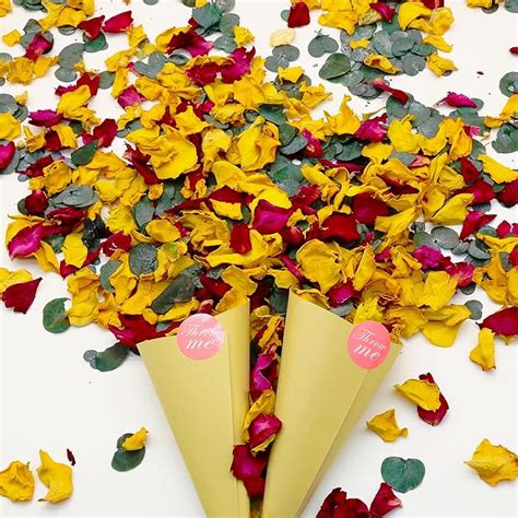 2 Qt Mix Biodegradable Flower Petals Confetti 20 Cups Of