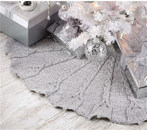 Christmas Tree Trimming Knitting Patterns In The Loop Knitting