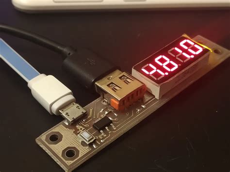 Self Calibrating USB Voltage Current Meter Electronics Lab