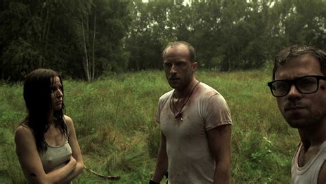 Naked Sarah Mac In Extinction