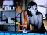 Naked Alexandra Maria Lara in Südsee eigene Insel