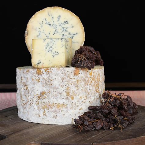 Nyd Stilton Colston Bassett A 8kg Cheese Market