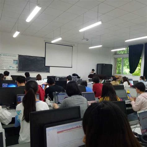 数学与大数据学院物联网工程与信息工程专业开展实践教学周活动 数学与大数据学院