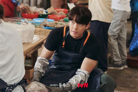 Kim Woo Bin Portrays The Busy Life Of A Warm Hearted Ship Captain In