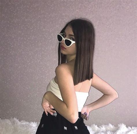 صور افترات لي التصميم Model Pozları Model Poses Photography Siyahi