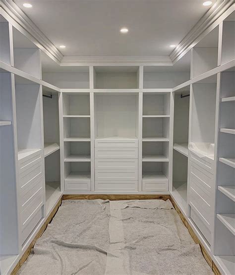 8x10 Walk In Closet Ideas