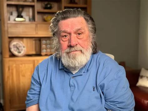 Royle Family S Ricky Tomlinson Says People Laugh At His Car But Won T Swap For A Rolls Royce