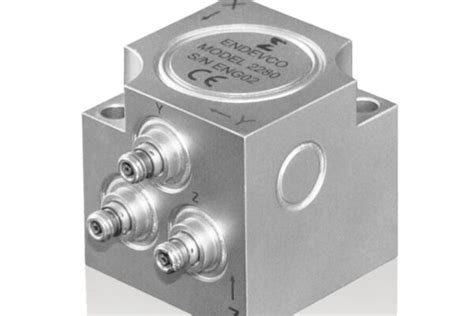 Triaxial Piezoelectric Charge Output Accelerometer Operates At