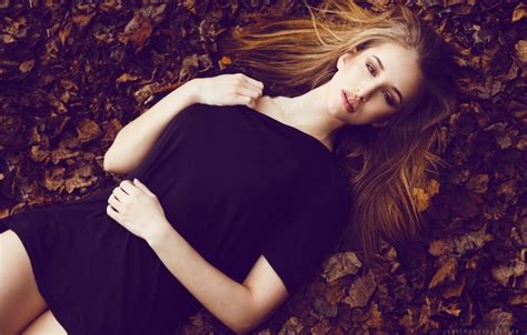 Wallpaper Autumn Leaves Girl Lies Beautiful Redhead The View From The Top Isabelle For