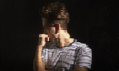 ‘우울한 로봇을 통해 알아보는 인간의 뇌와 정신 건강 ㅍㅍㅅㅅ