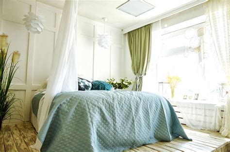 Фотостудия с большой кроватью