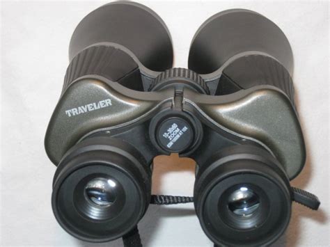 Krachtige zoom verrekijker TRAVELER 10 - 30 x 60. - Catawiki