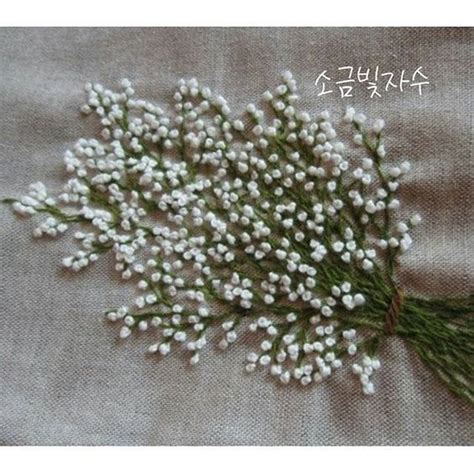 Pin by Светлана Стешенко on Вышивка | Embroidery inspiration, Ribbon ...