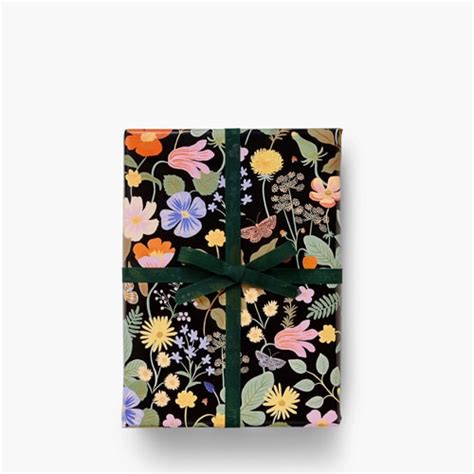 T Wrapping Essentials Dont Be Caught Unprepared Between Carpools