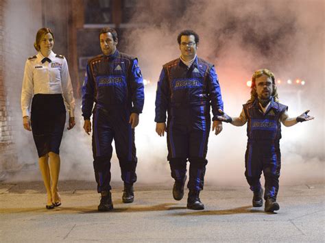 Pixels Is Sandlers Best Movie In Years But It Still Sucks