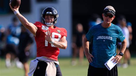 Jaguars Re Sign Qb Nathan Rourke To Practice Squad