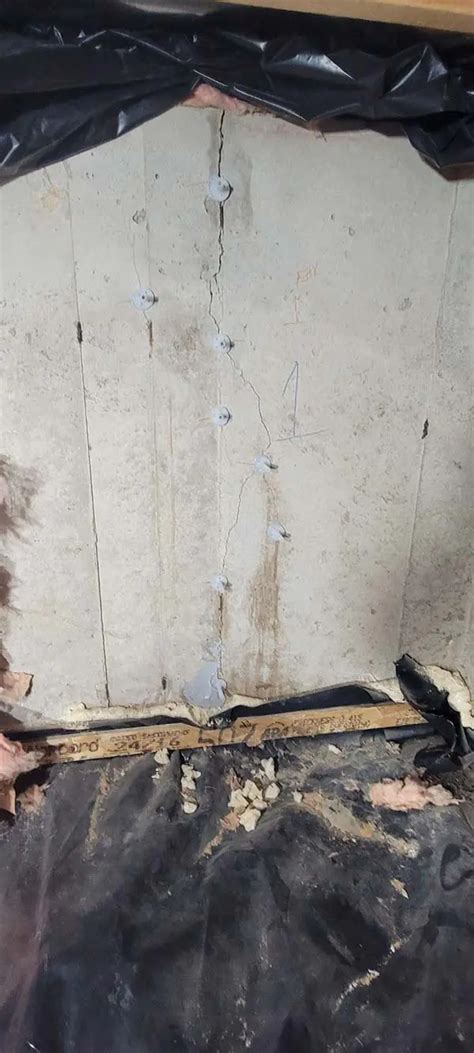 Uneven Floors In An Old House 2 Causes And 2 Solutions