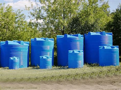 Как выбрать емкость из пластика