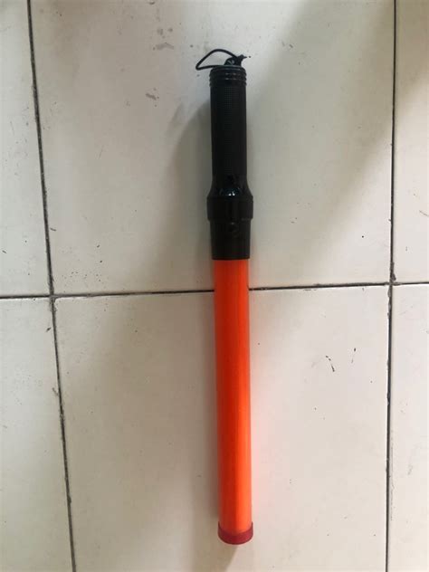 Tongkat Lalu Lintas On Carousell