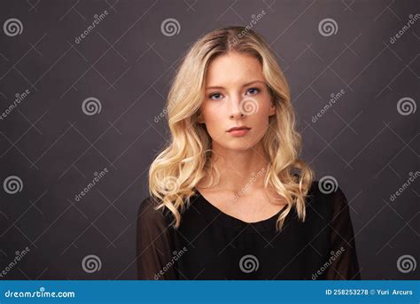 Shes Got That High Fashion Look Portrait Of A Stunning Blond Model Shes Got That High Fashion Look Portrait Of A Stunning Blond Model
