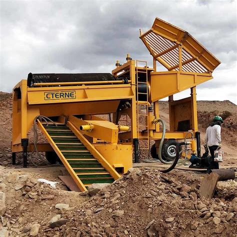 Africa Popular Small Scale Trommel Alluvial Gold Mine Washing Plant