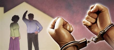 귀신 쫓는다 8살 딸에게 아내 폭력 모습 촬영케 한 40대 집행유예