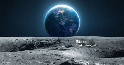 달과 지구 깊고 검은 공간에 분화구가 있는 달 문워크 밤의 지구 Nasa에서 제공한 이 이미지의 요소 0명에 대한 스톡 사진 및 기타 이미지 Istock